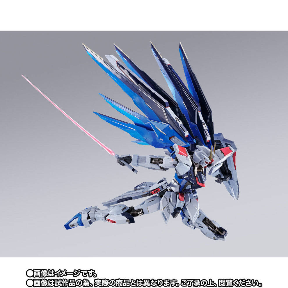 METAL BUILD Freedom Gundam CONCEPT 2 SNOW SPARKLE Ver. Premium Bandai ...